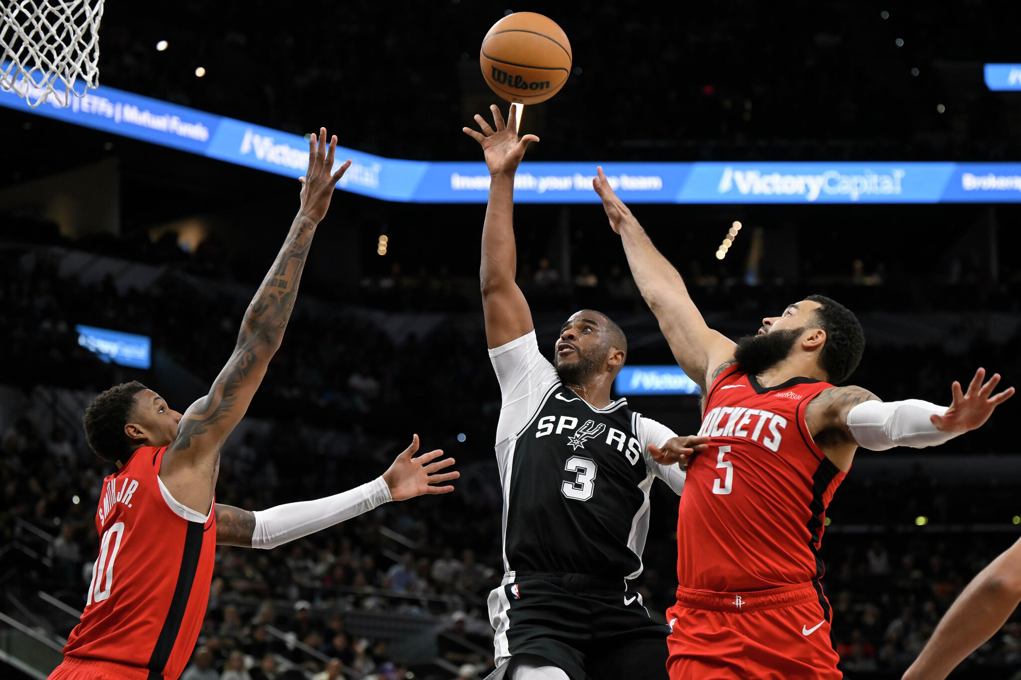 Spurs vs. Rockets: How to watch the game, notable stats, player news