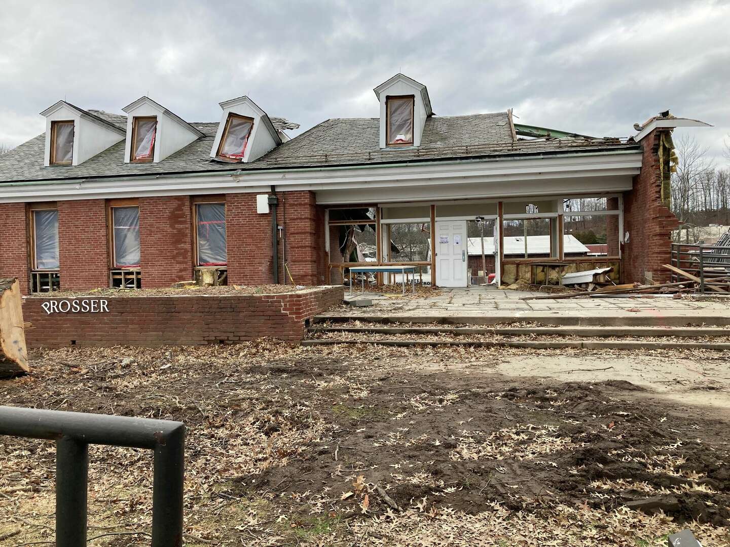 Bloomfield to name new library after Suggs despite residents' concerns