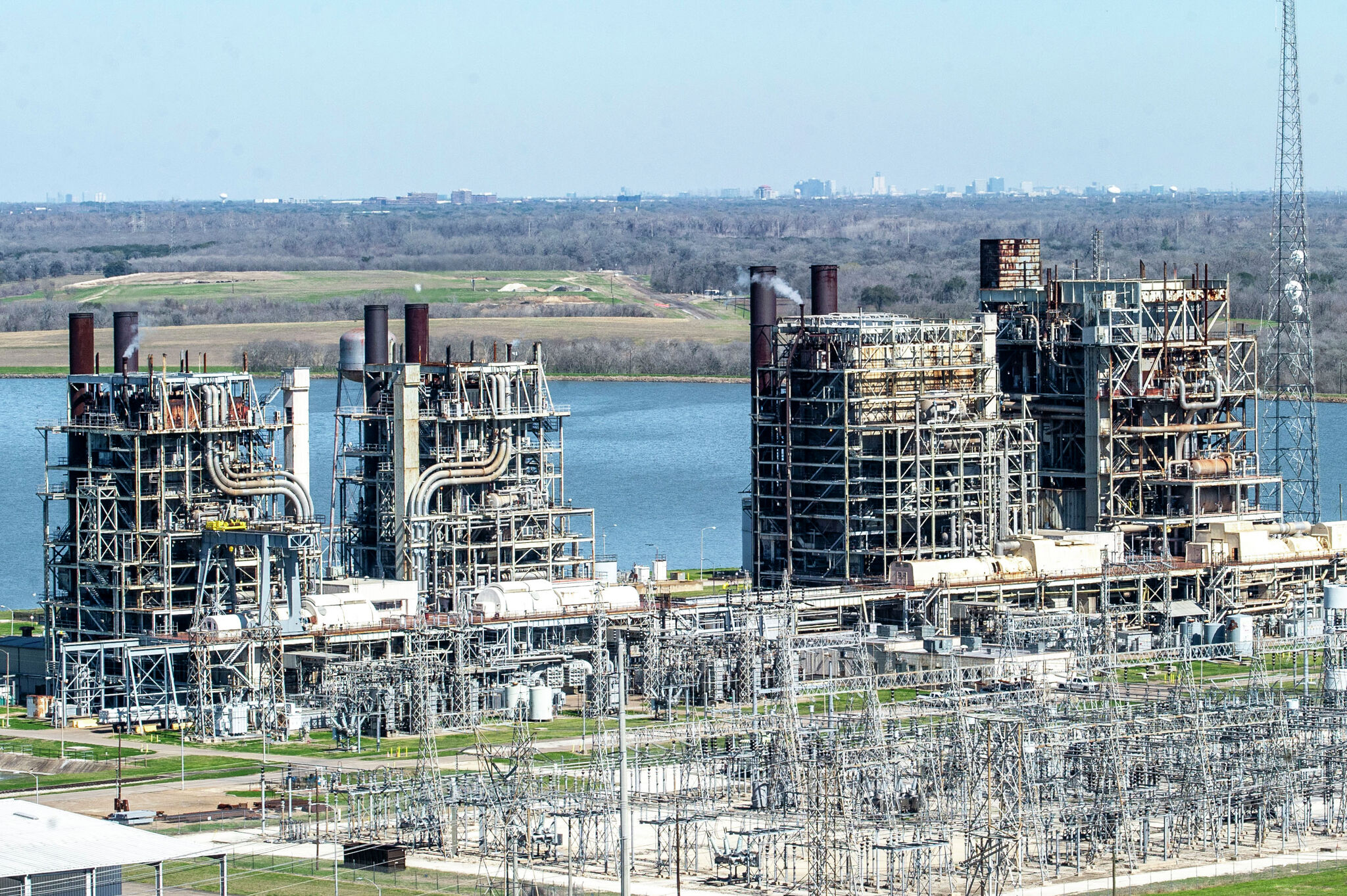Gas plants on the rise as data center electricity demand increases