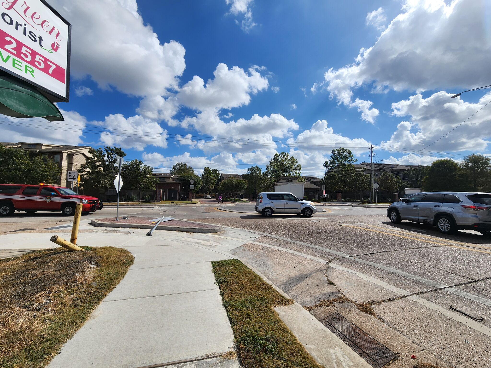 Houston Mayor Whitmire mulls ripping out new roundabout