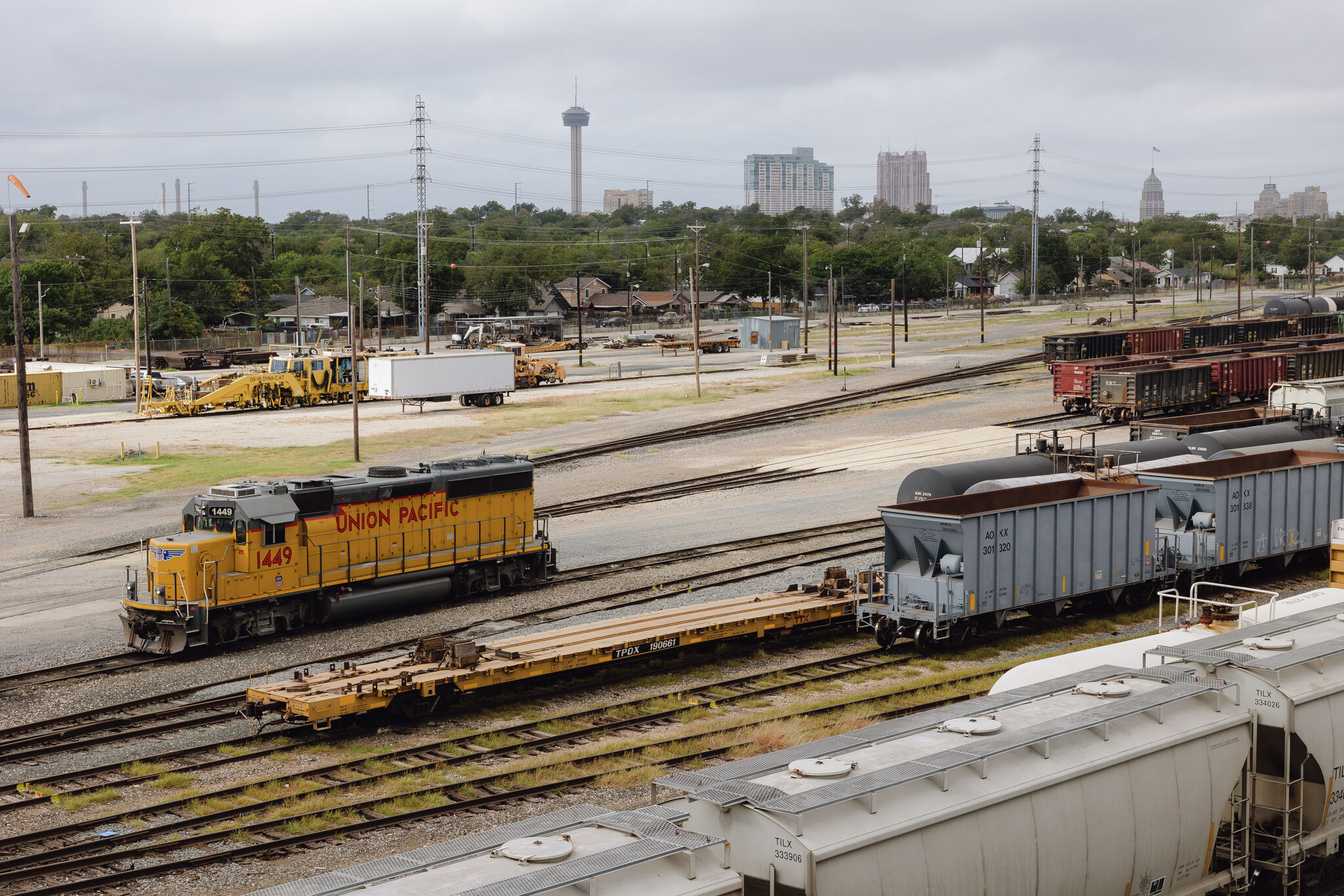 Champions of S.A.-Austin rail try to succeed where others have failed