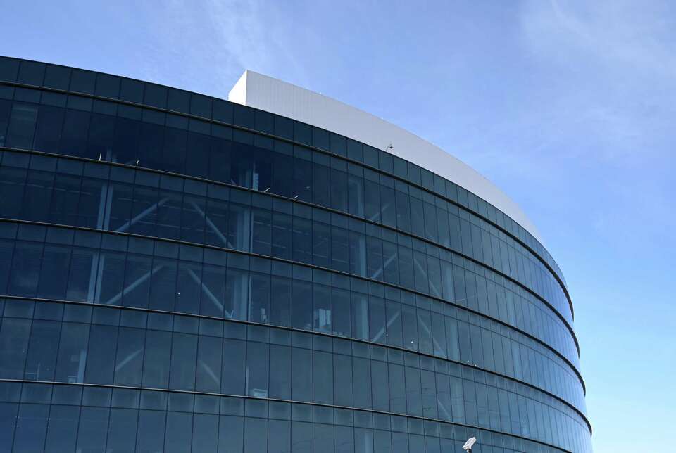 Albany wins 'flagship' $825M federal chip research lab, Schumer says