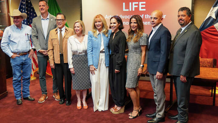 Laredo's Linda LaMantia honored as 2025 Art Advocate of the Year