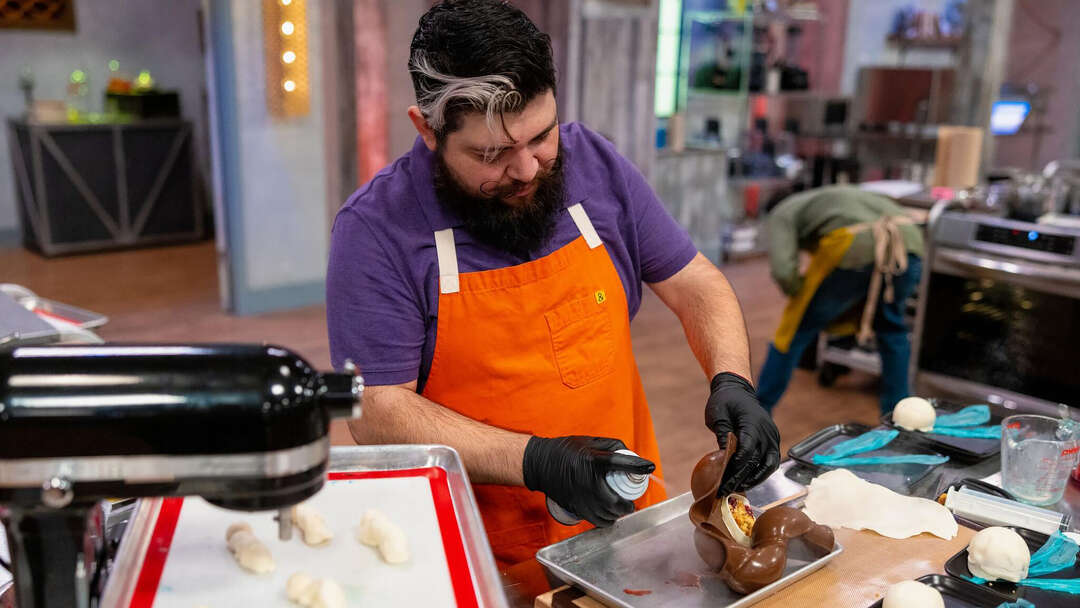 Texas baker wins horror-themed Food Network baking show