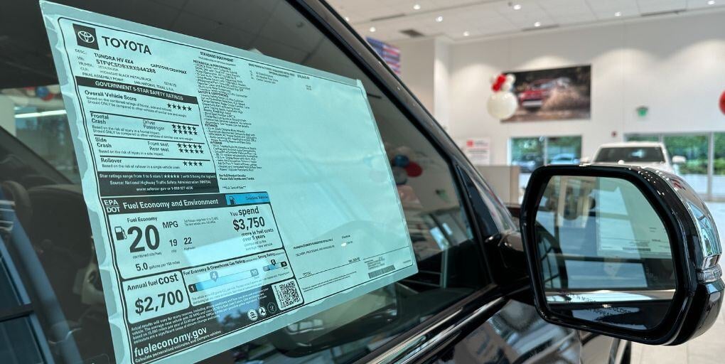 7 Things To Check On New and Used Vehicle Window Stickers