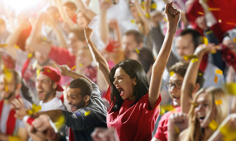 Women lead fantasy football surge — Peter Funt
