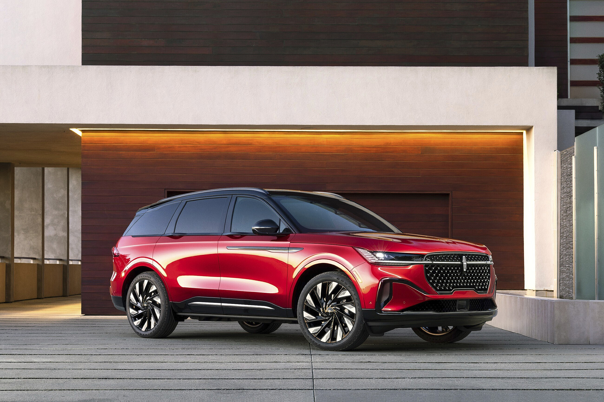 Comparing the latest in luxury SUVs