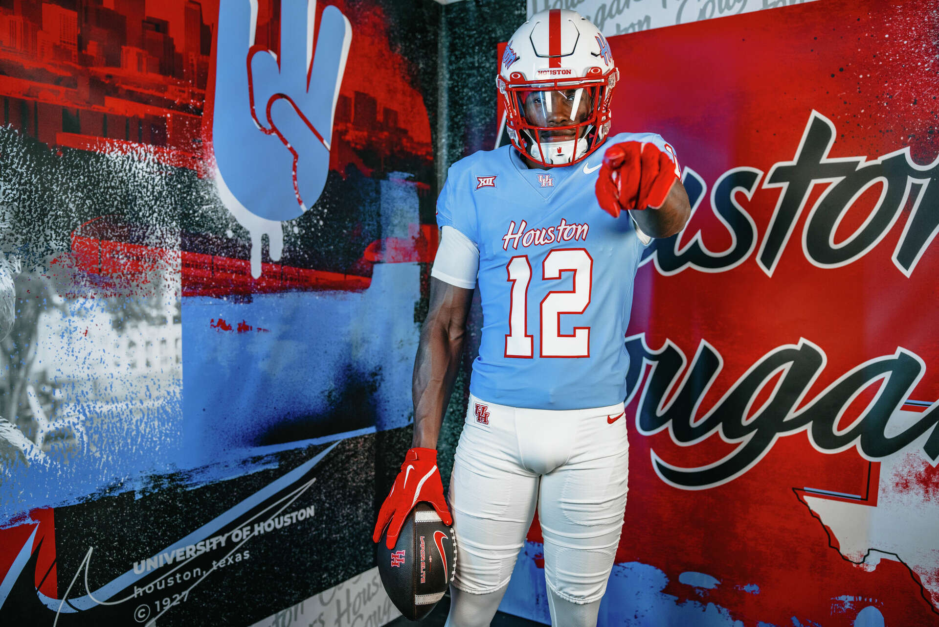 UH athletics: Cougars showing off new line of 'Houston Blue'