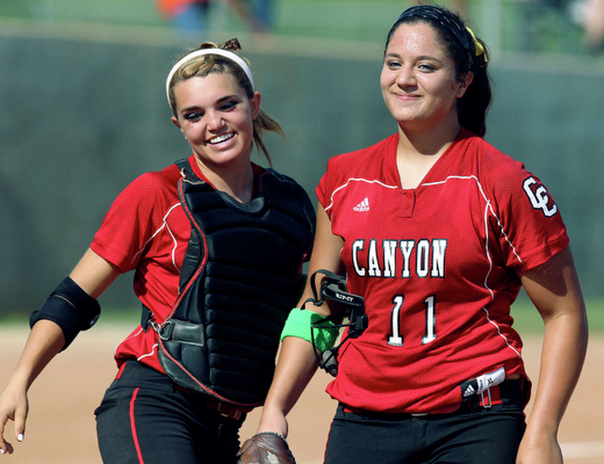 Canyon 5, Calhoun 0