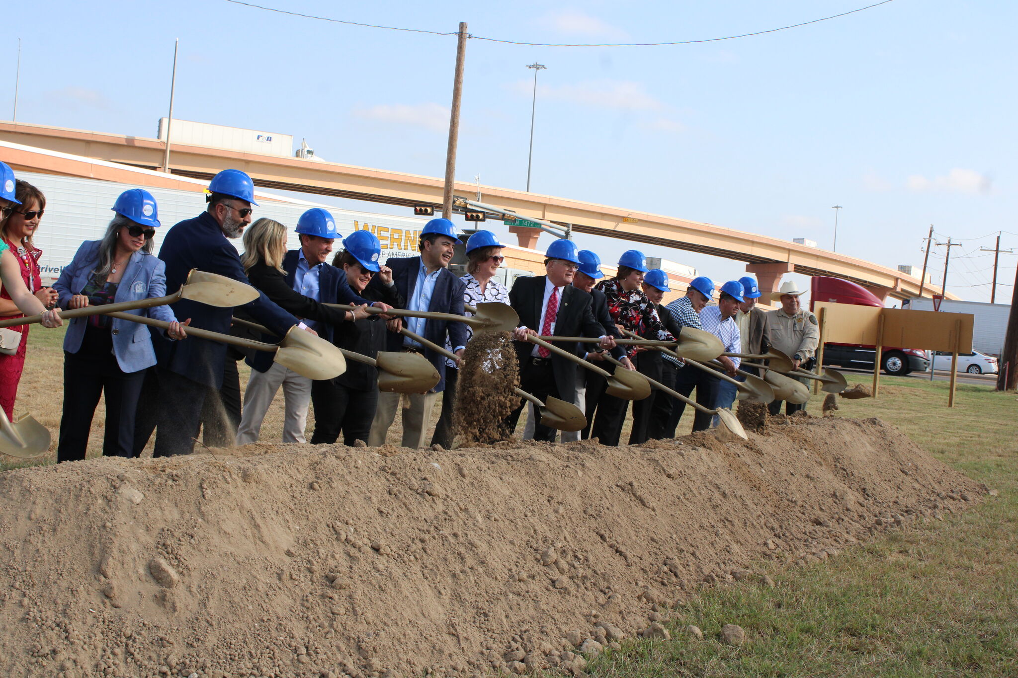 Gateway Barbara Fasken Healthcare Clinic breaks ground in Laredo