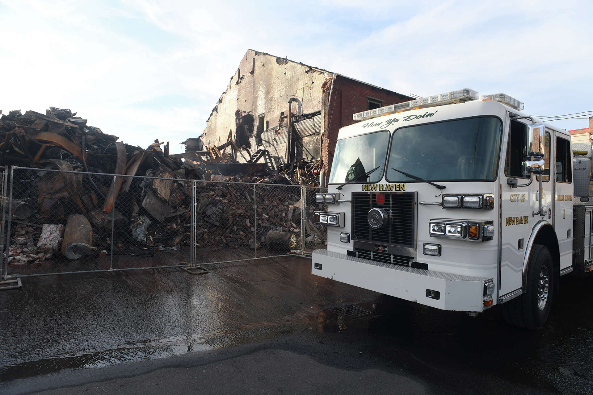 New Haven fire crews battled Middletown Ave landfill blaze: Official