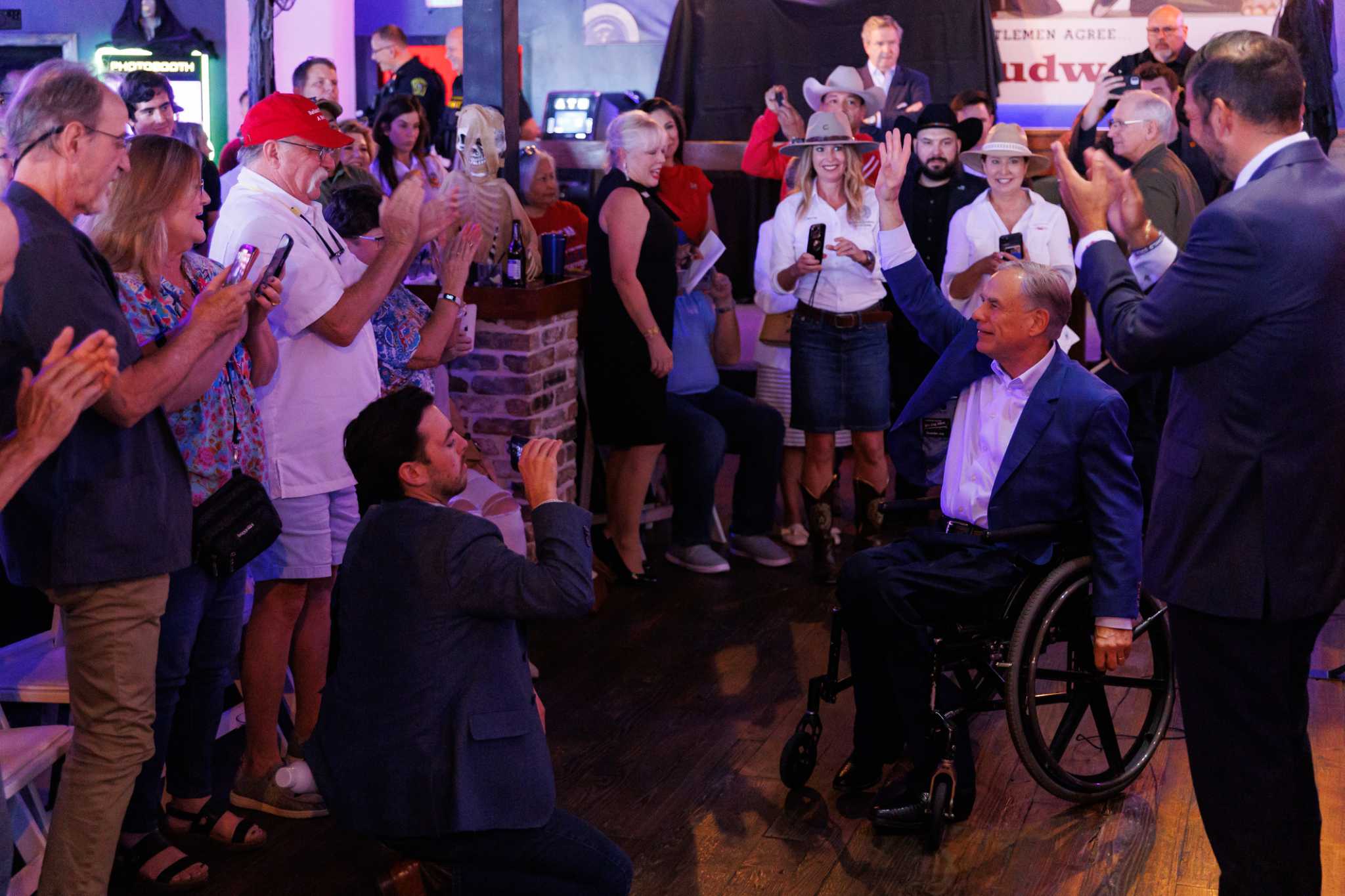 Texas House shifts further right as GOP dominates in tossup races