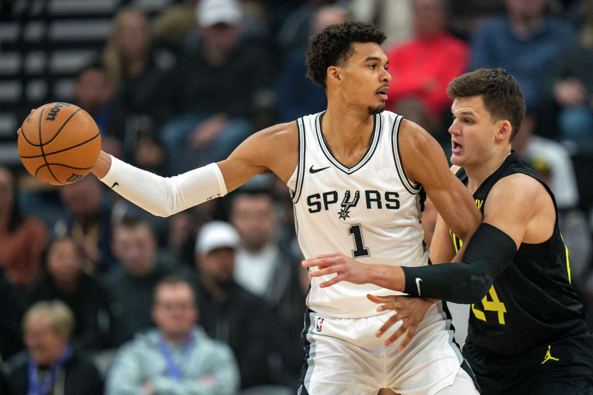 San Antonio Spurs face familiar foe in Utah Jazz