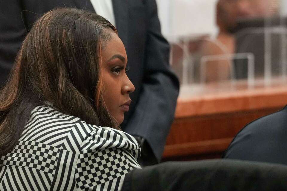 HISD educator in alleged cheating ring will have specified indictment