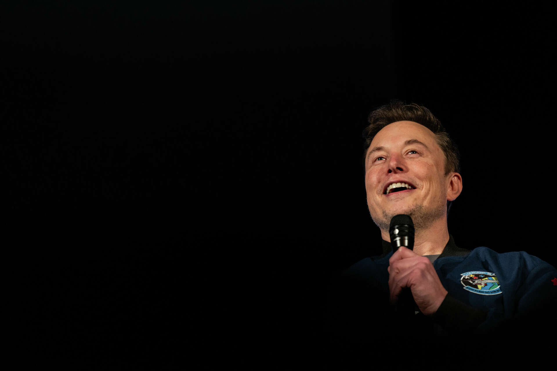 Elon Musk really wants to start a family compound in Texas