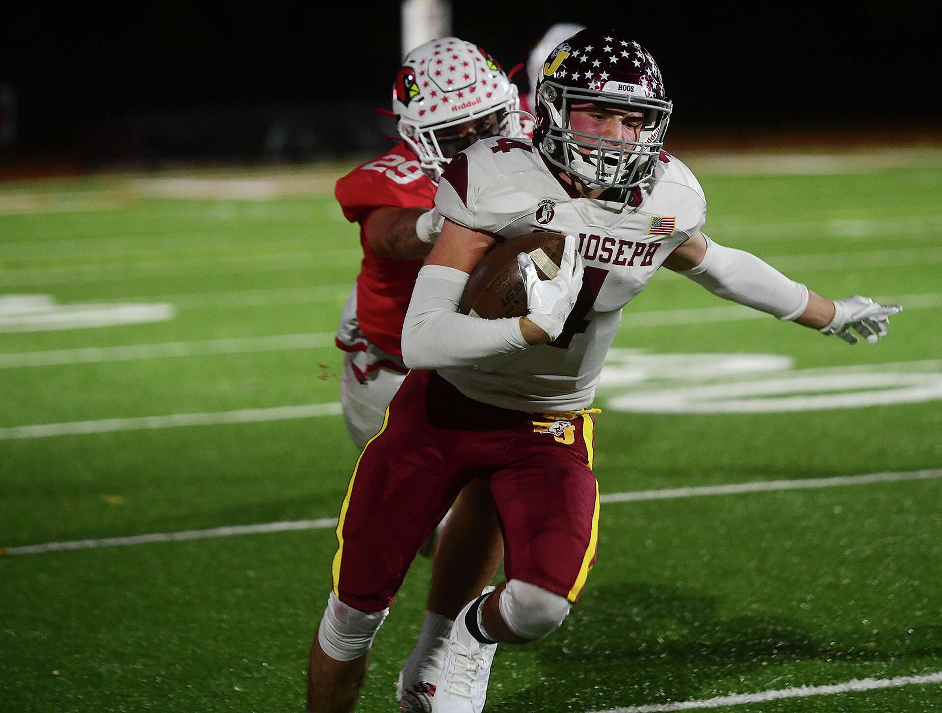 5 CT high school football players to watch during opening week