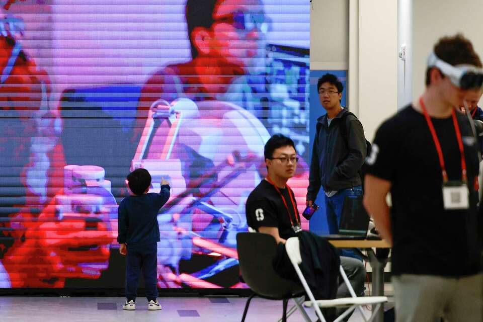 Stanford’s new robotics lab aims to bring helpful robots into the home