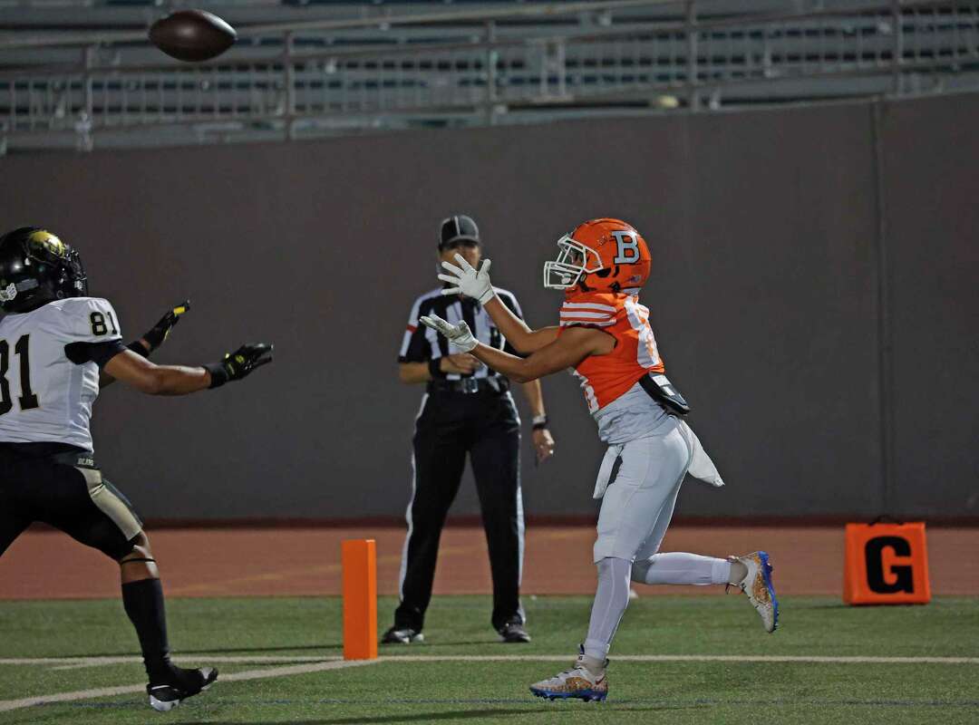 Burbank clobbers Edison, captures first district title since 1978