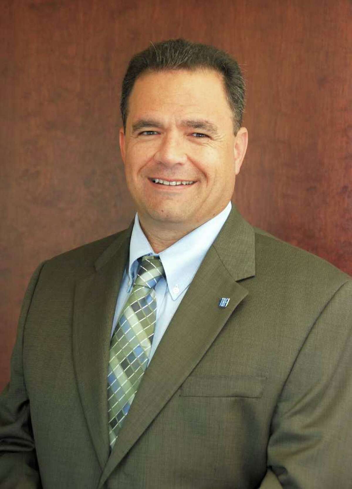 Mark Ahern promoted to Bank of Fairfield VP