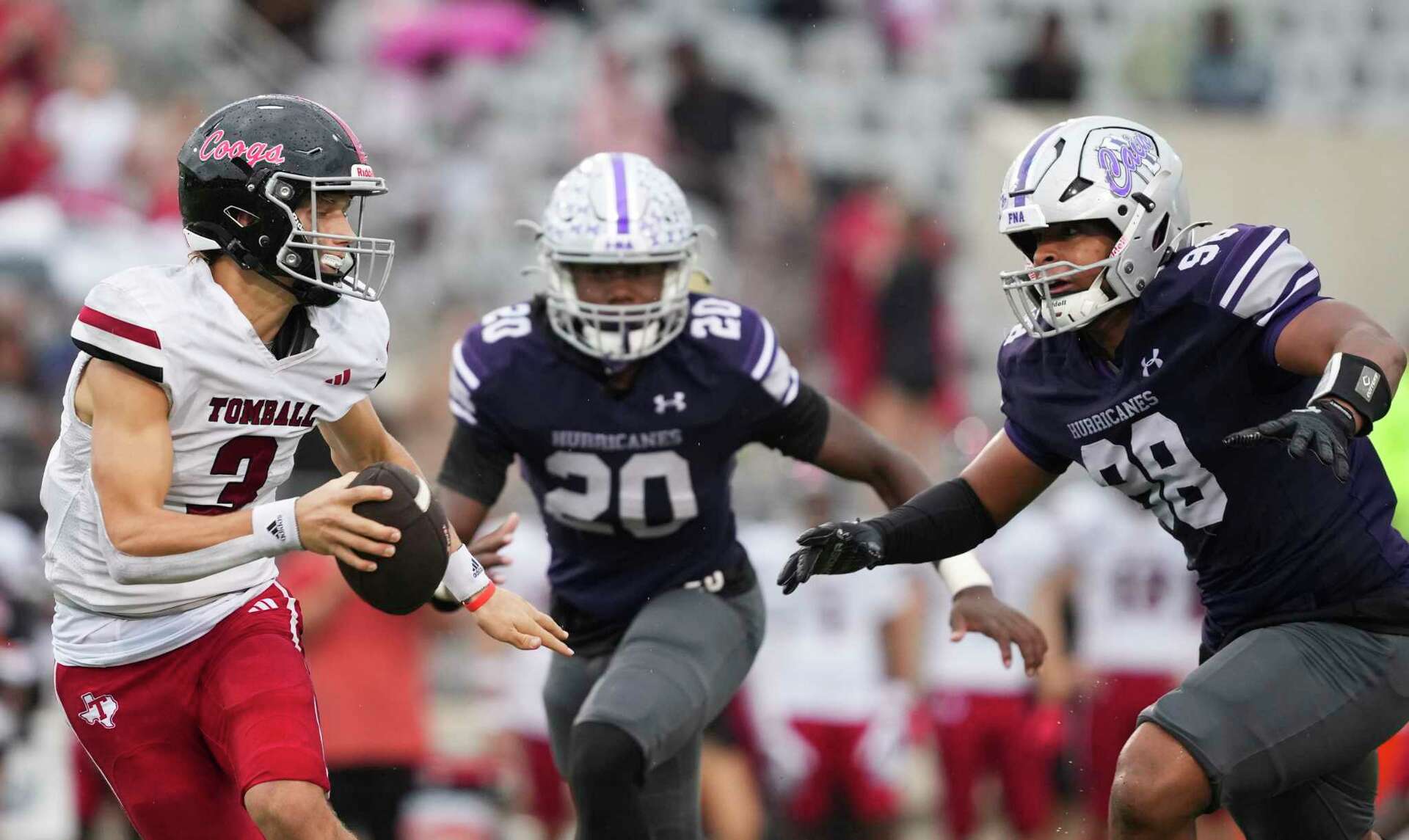 High school football: Klein Cain Hurricanes top Tomball Cougars