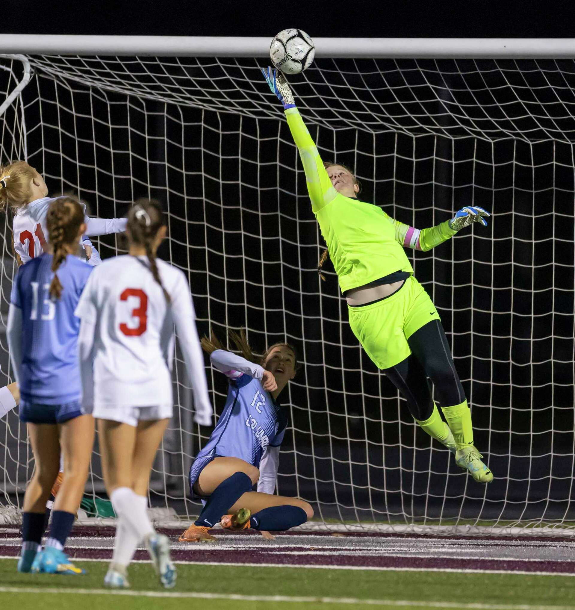 Nassivera excels in goal as Columbia girls' soccer seeks state title