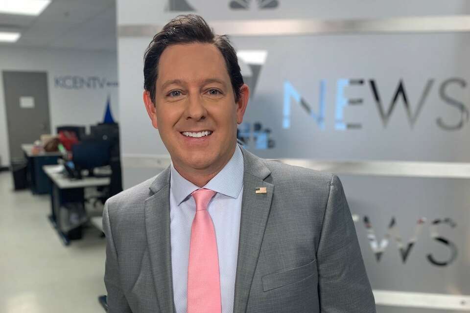 Longtime KCEN TV anchor Kris Radcliffe dies suddenly