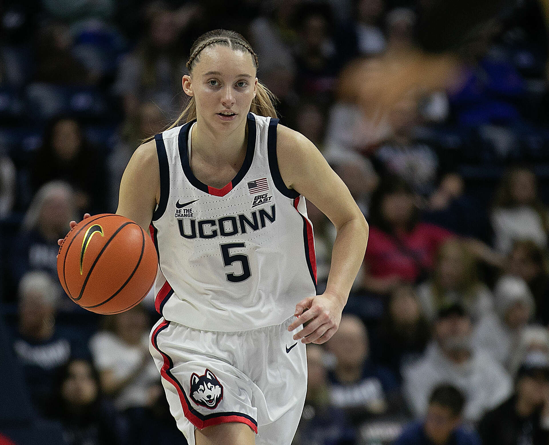 UConn star Paige Bueckers off to fast start in Huskies' season opener