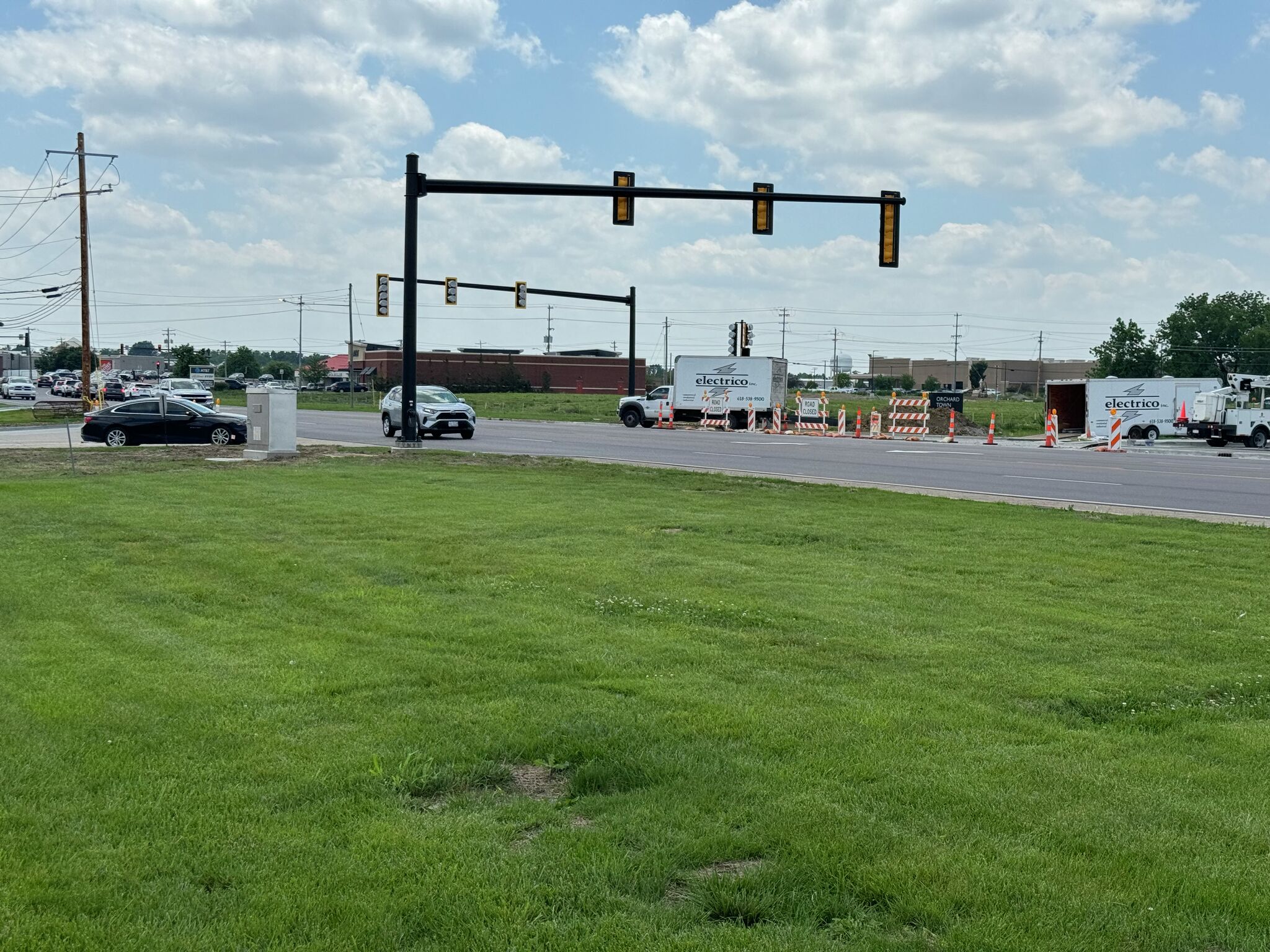Developer to turn on stoplight near Edwardsville IL Target