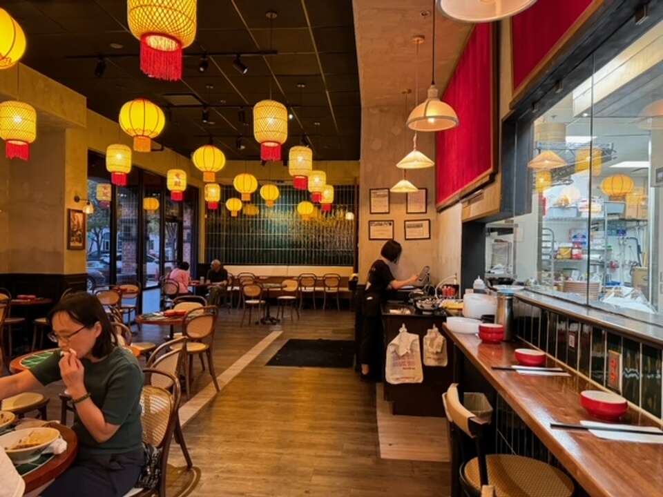 Mian & Bao noodles and dumplings spot opens in Austin