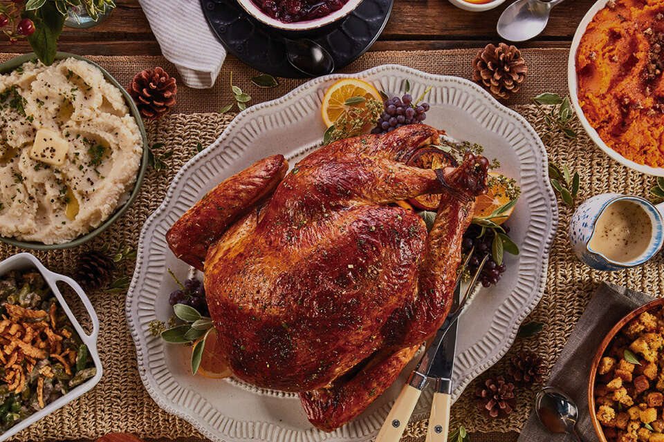 Here's when you can order Thanksgiving dinner from H-E-B