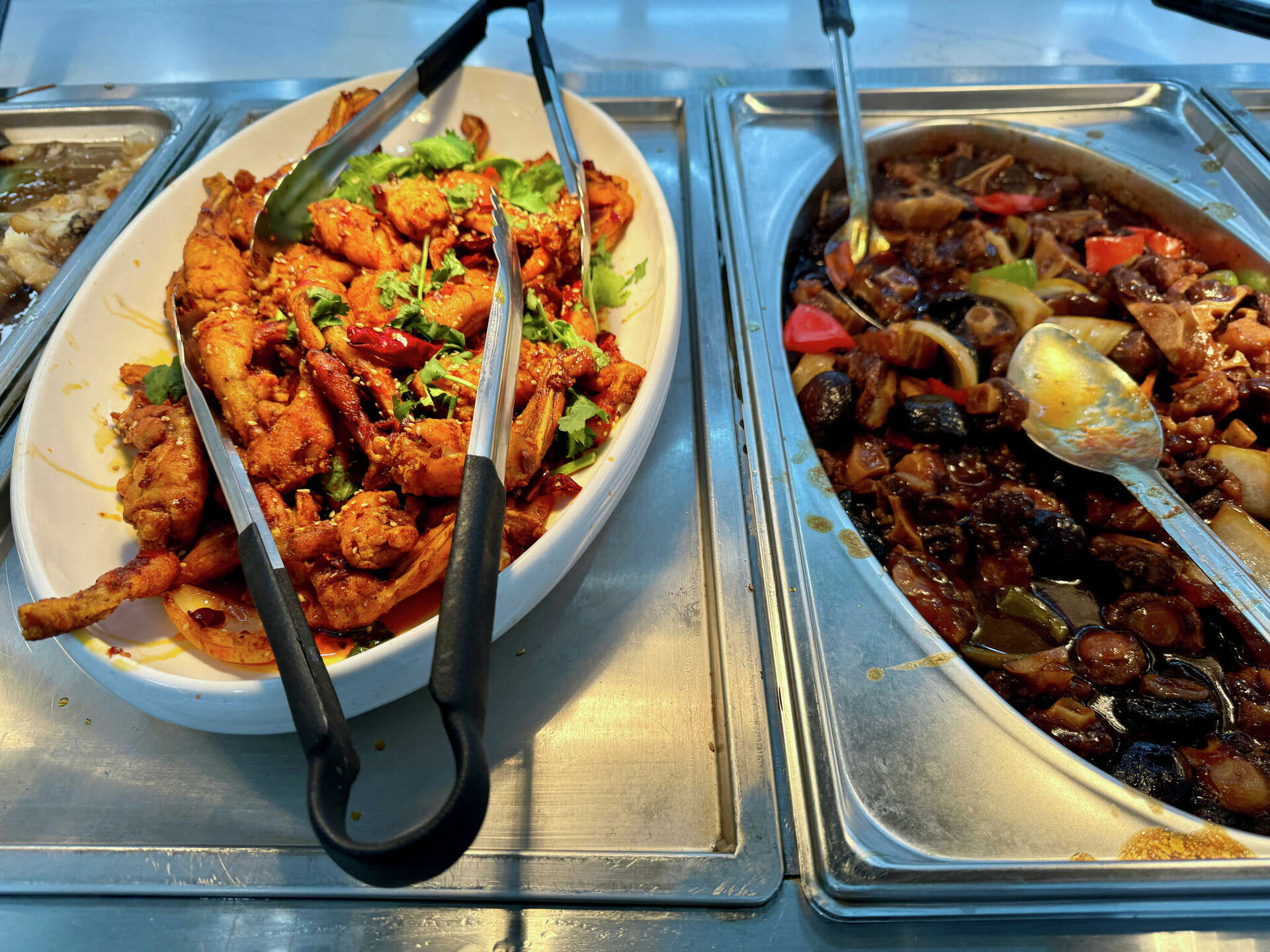 Review: Umi Seafood Buffet in Colonie a fun, filling extravaganza