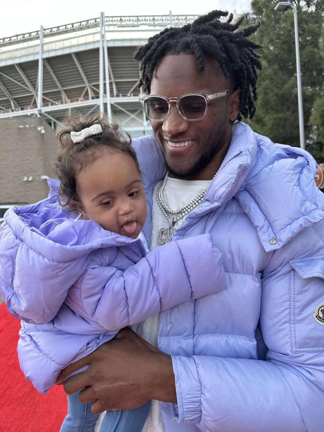 49ers reach out to Charvarius Ward as he grieves daughter’s death