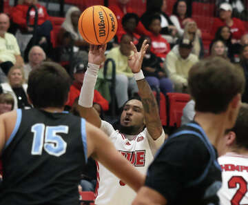 SIUE opens 2024-25 men's basketball season with rout
