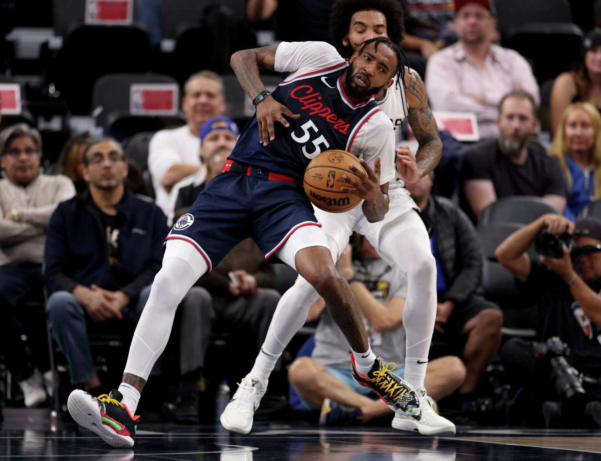 Spurs' Jeremy Sochan begins recovery after surgery