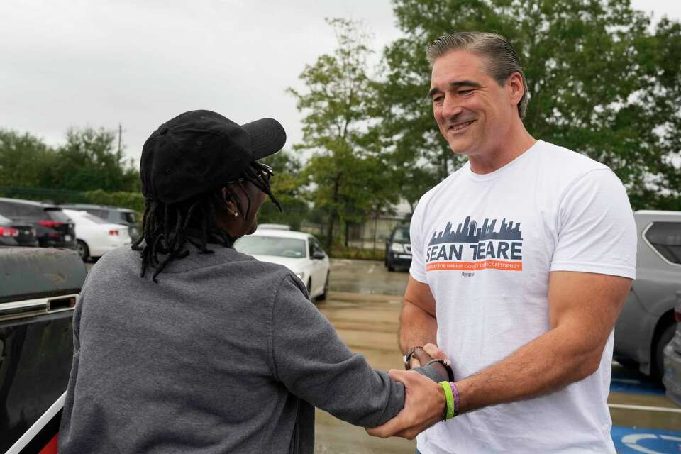 Sean Teare beats Dan Simons in close race for Harris County DA