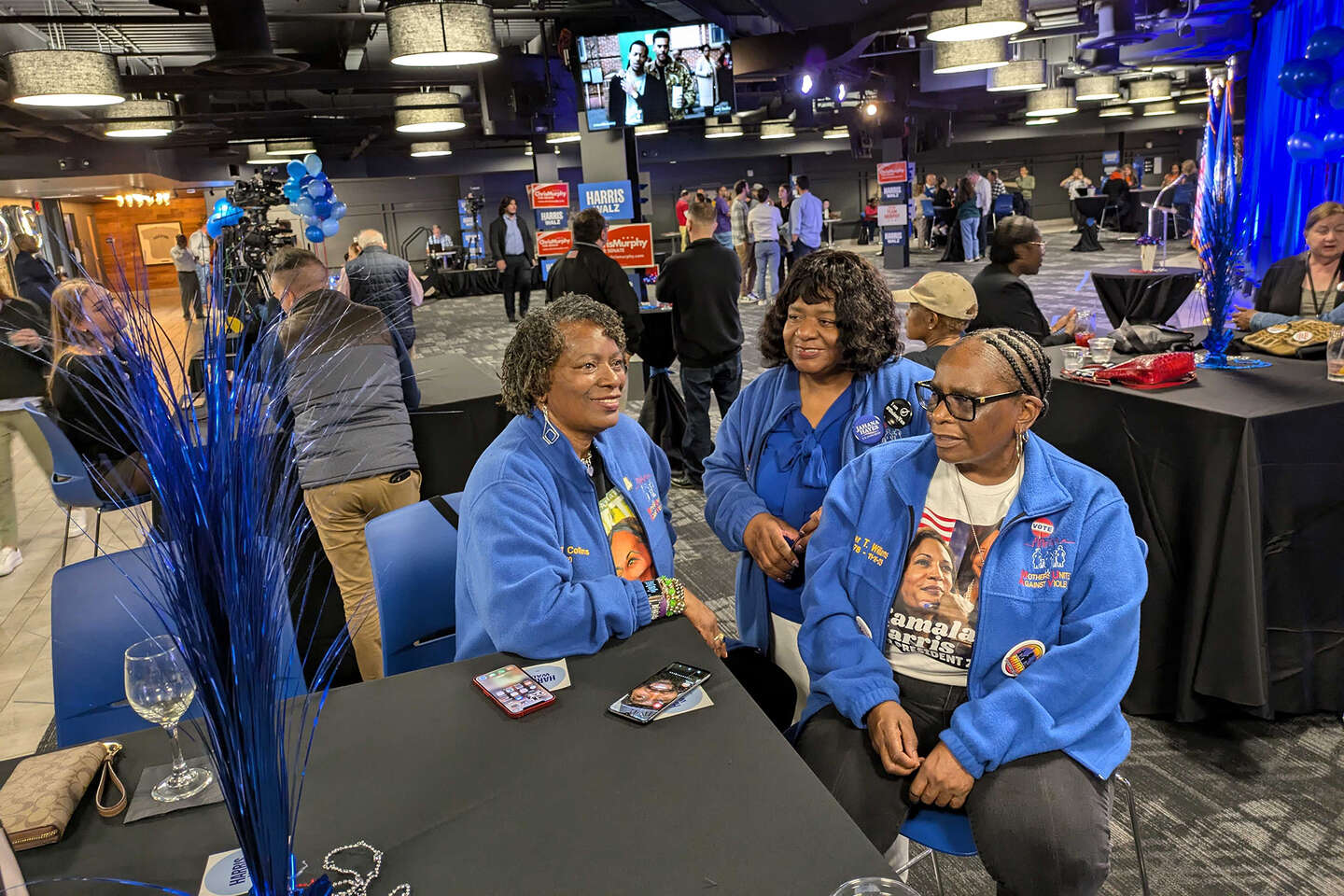 Connecticut's Chris Murphy wins third term in U.S. Senate