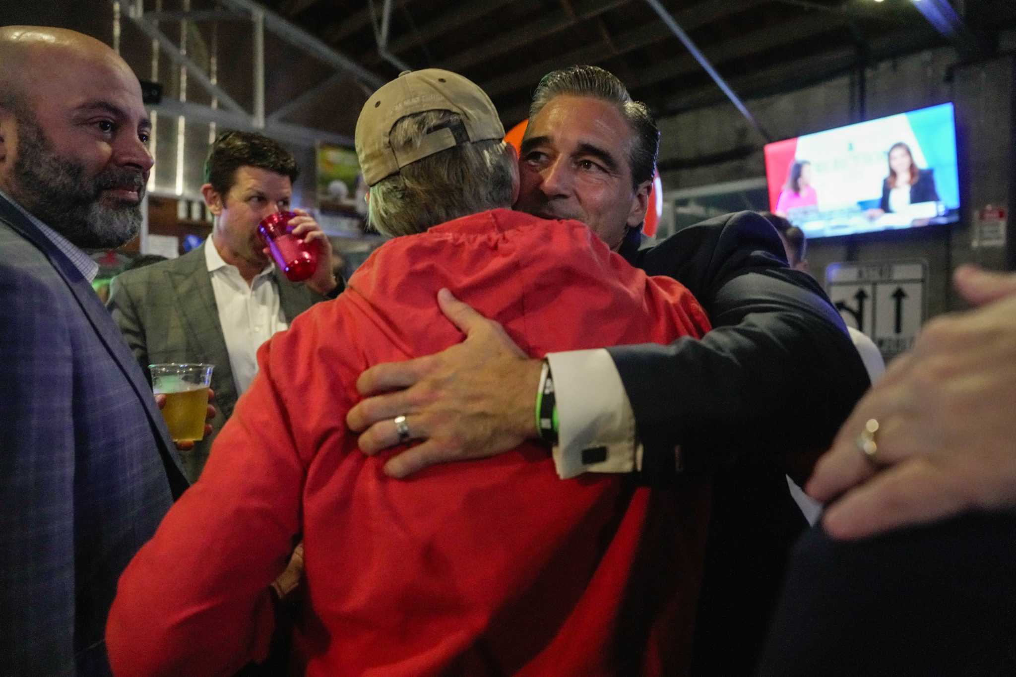 Sean Teare beats Dan Simons in close race for Harris County DA