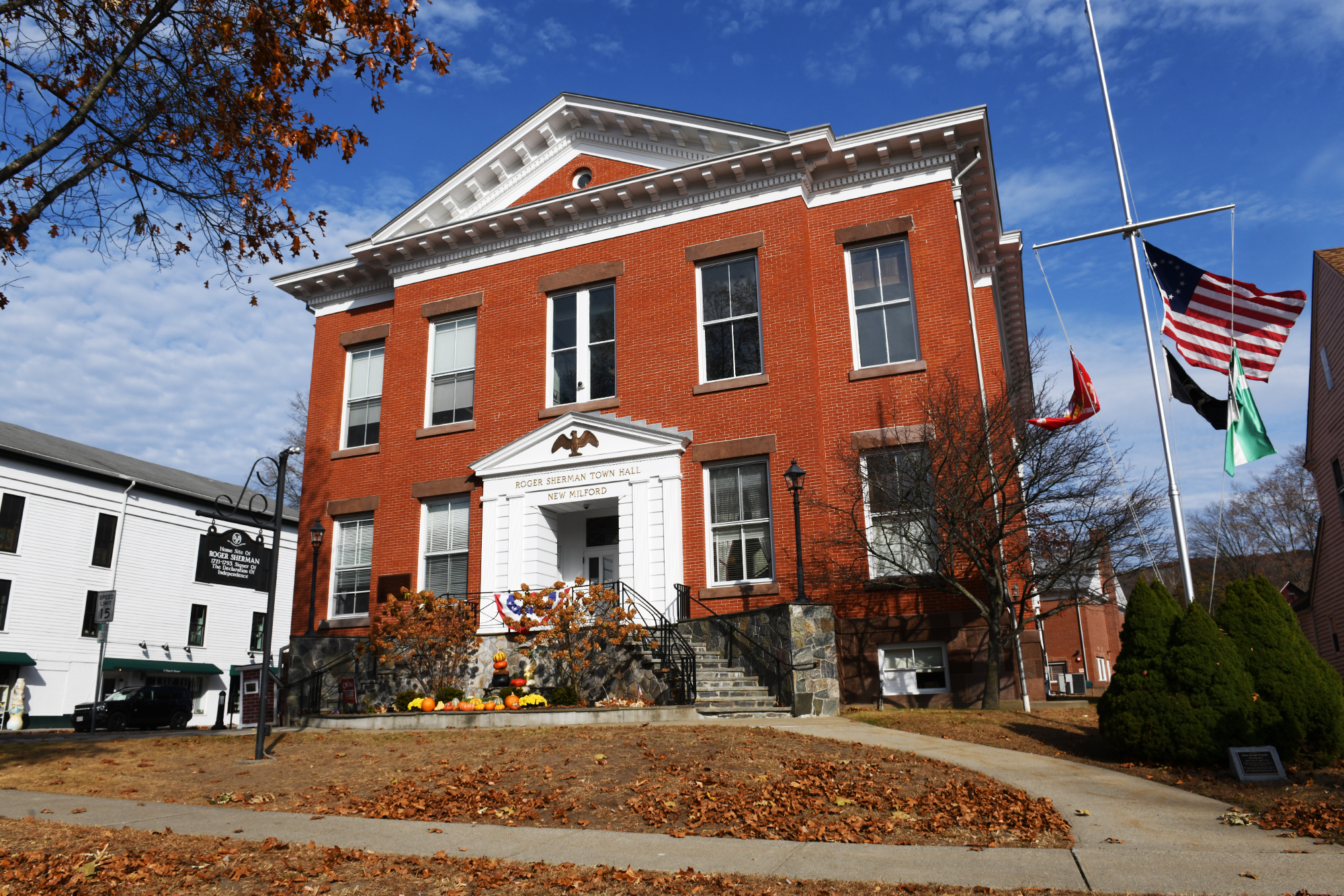 Reports: 1 New Milford eatery cited for critical health violation