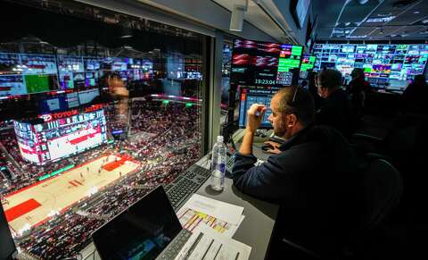Houston Rockets: A control-room peek at Toyota Center scoreboard show