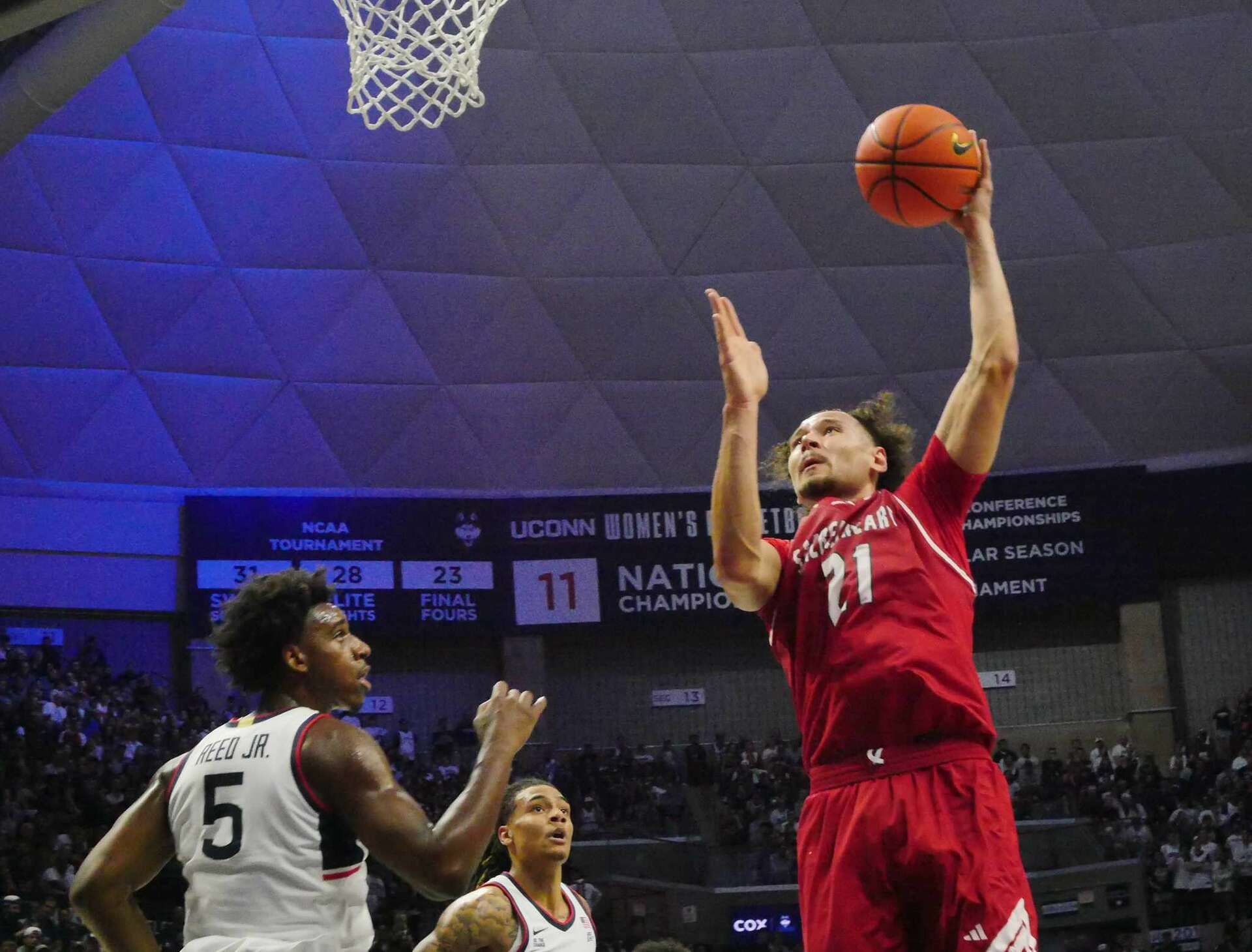 UConn men win opener behind Alex Karaban, Liam McNeeley, Solo Ball