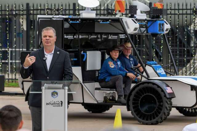 Houston's Intuitive Machines unveils Moon RACER