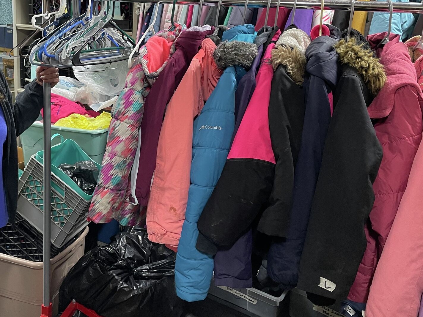 Mobile Clothes Closet brings essential aid to Lake County families
