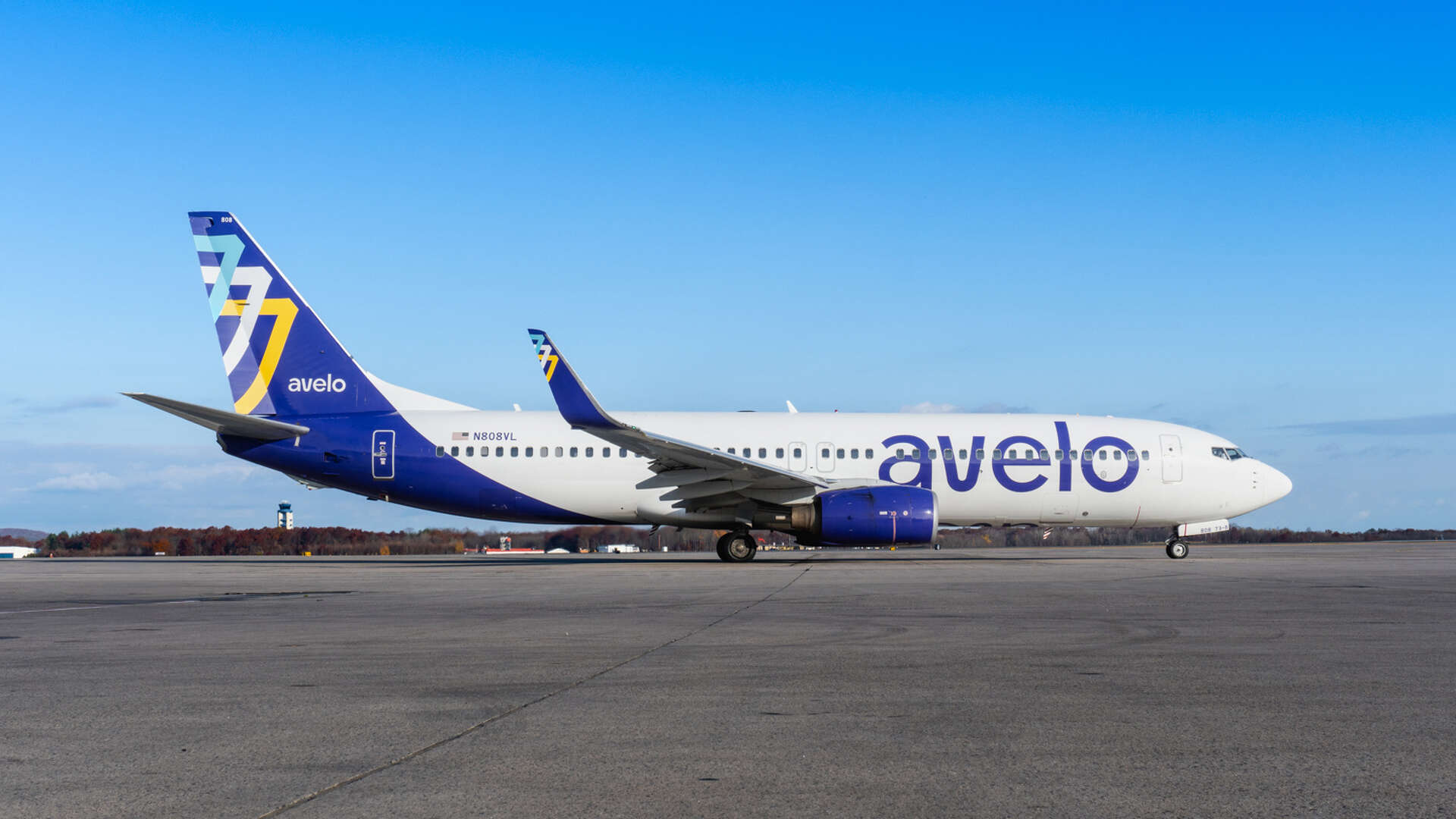 Avelo ending flights from Hartford to Houston and Lakeland, Florida