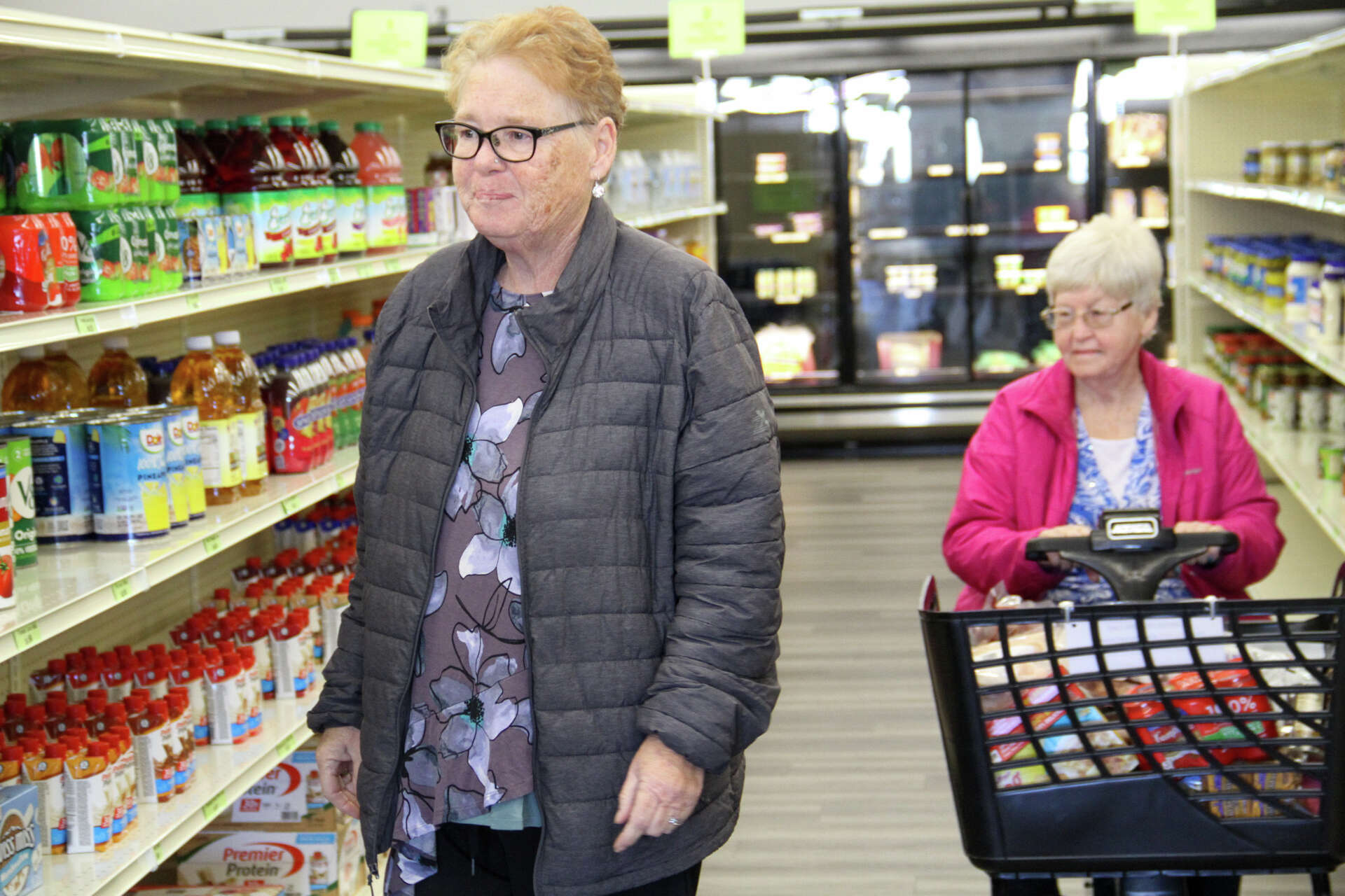 Bridge Food Center sees growth, improves new Saginaw Road location