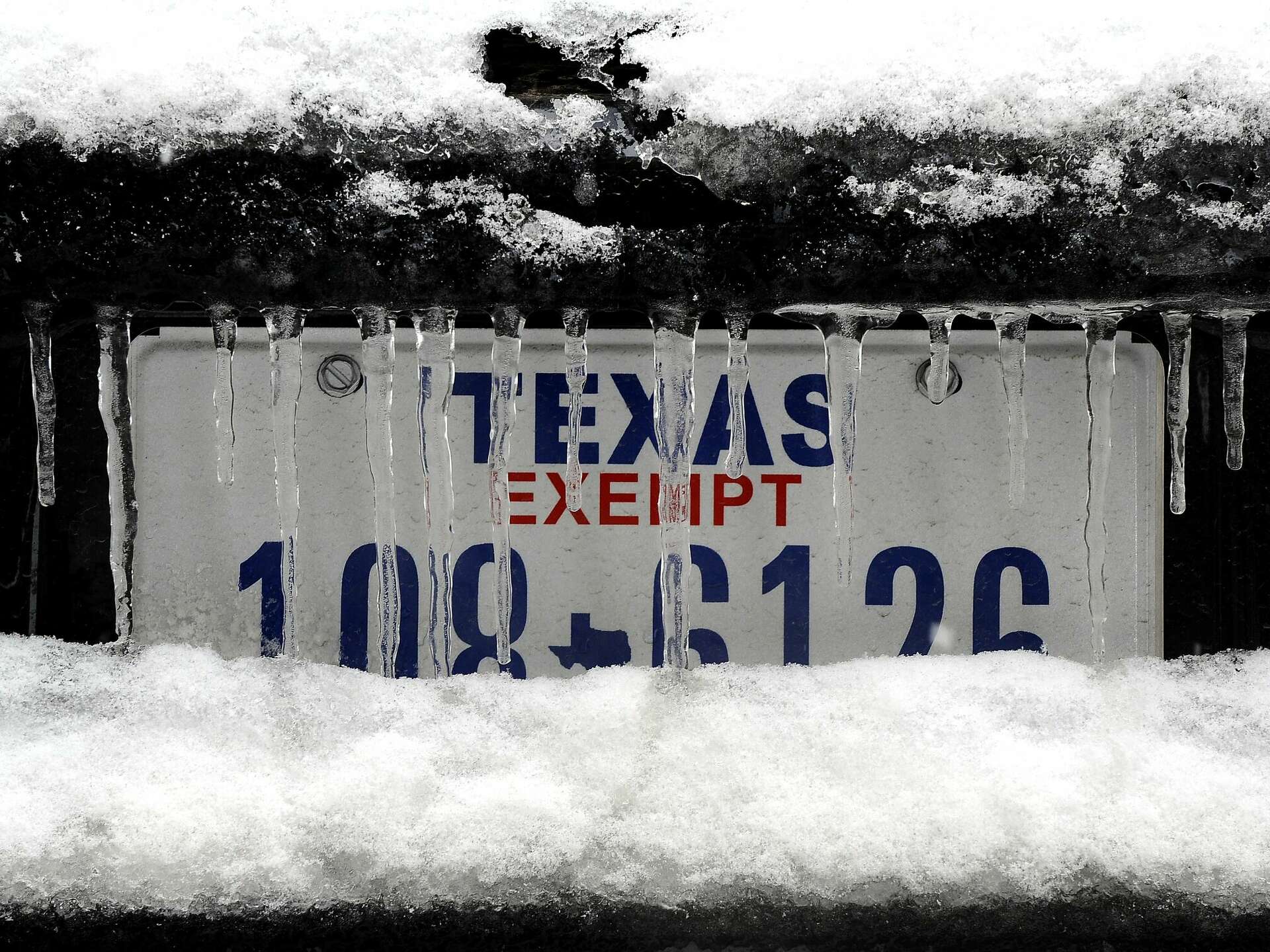 Texas braces for snow within hours amid arctic blast