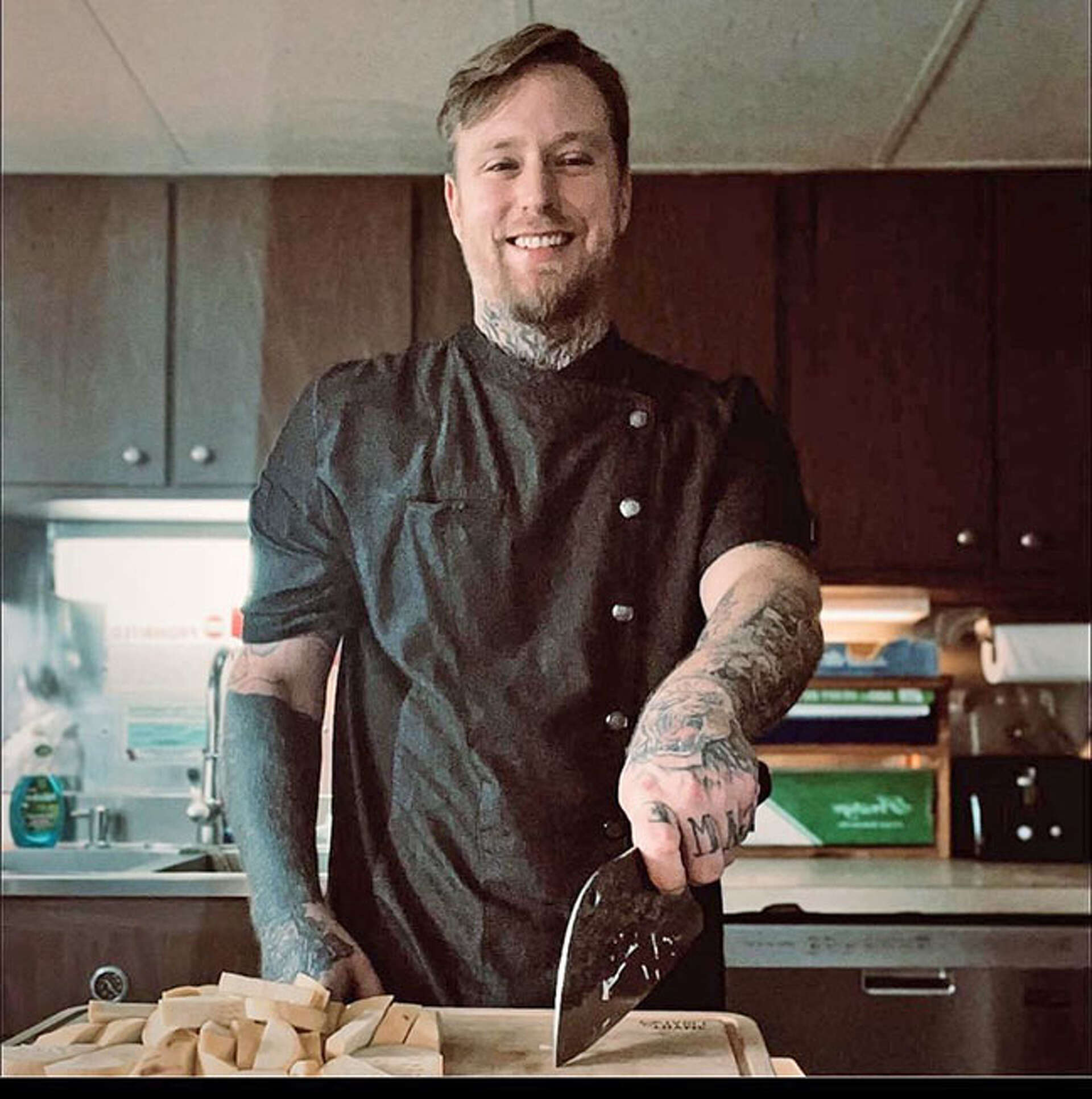 Culinary duo launches Overboard on the Go food truck in Edwardsville