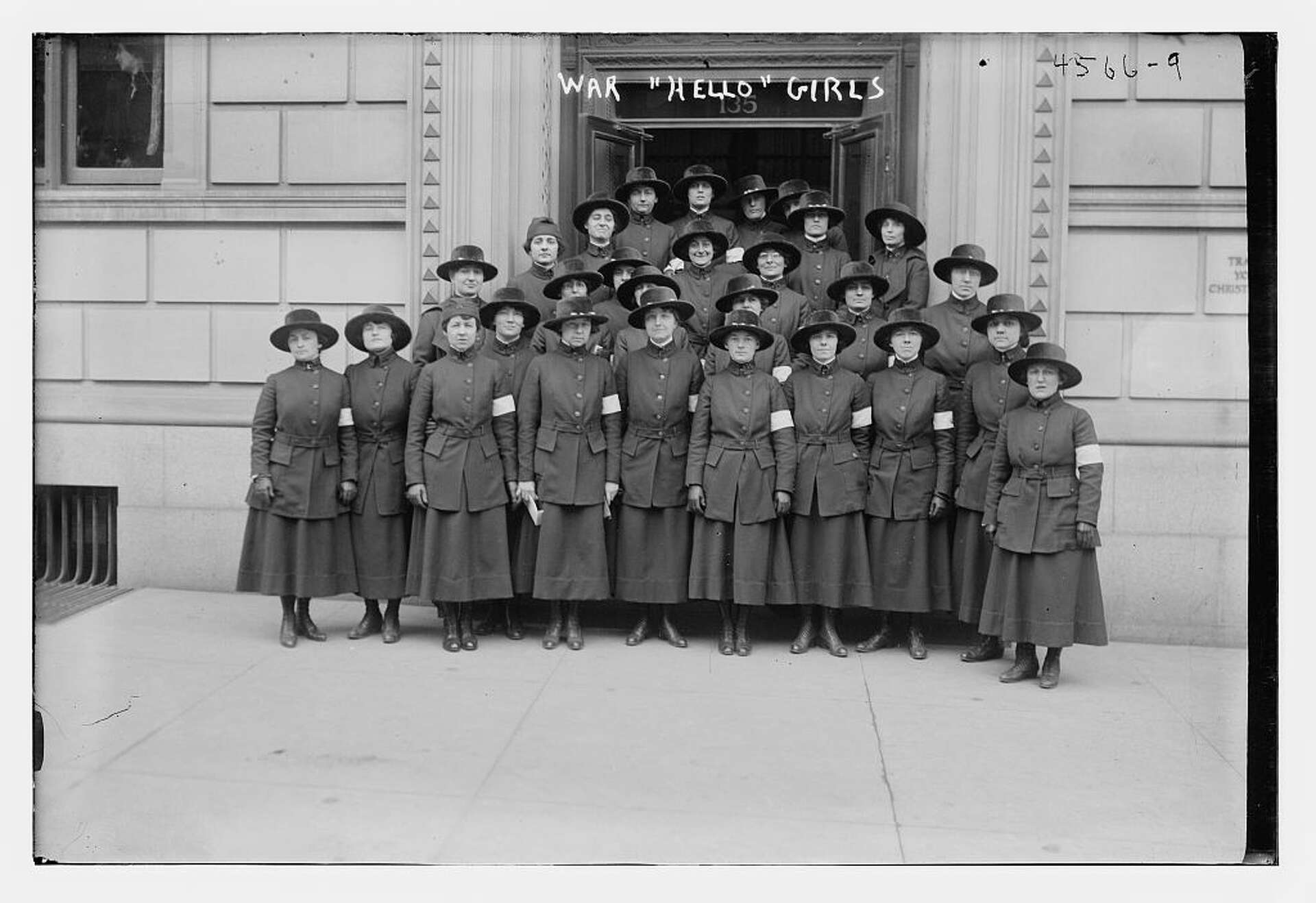 Congressional Gold Medal wanted for 'Hello Girls' WWI phone operators