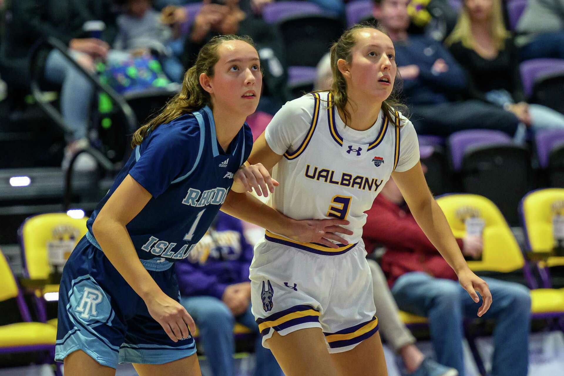 Lilly Phillips' UAlbany team tops Sophie Phillips, Rhode Island