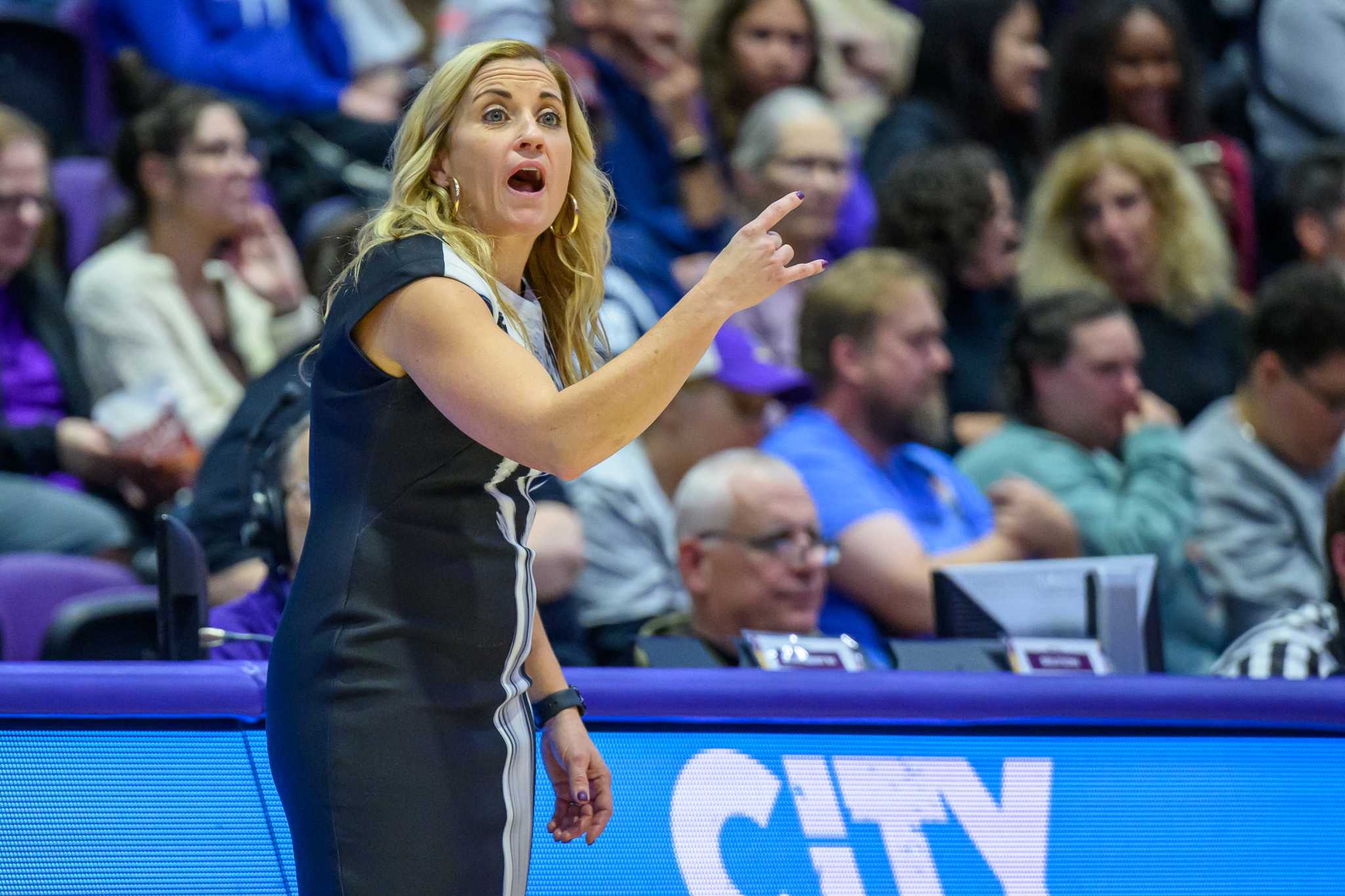 UAlbany women's basketball coach Colleen Mullen hits 100 career wins