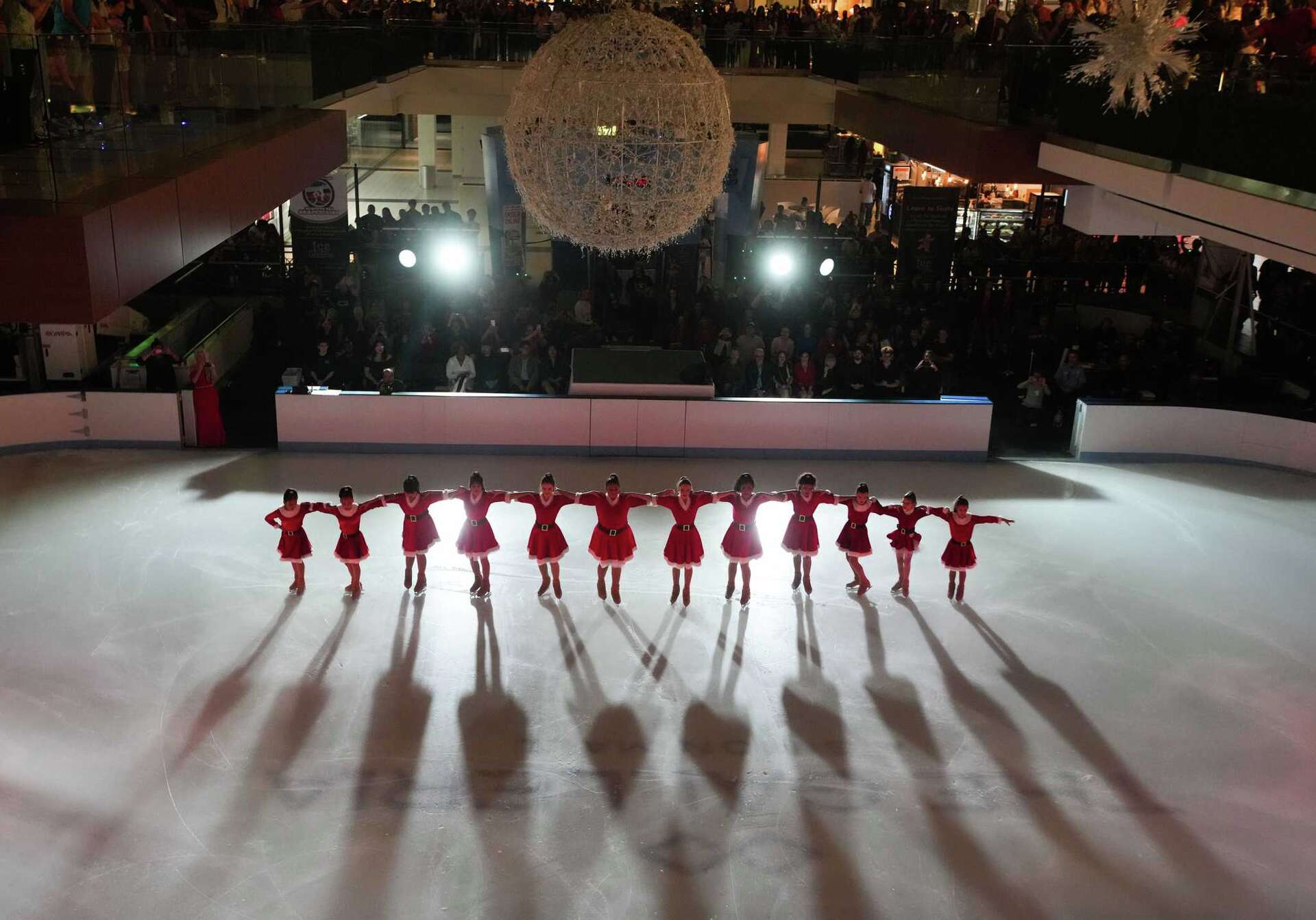 Galleria hosts 35th annual Ice Spectacular and tree lighting